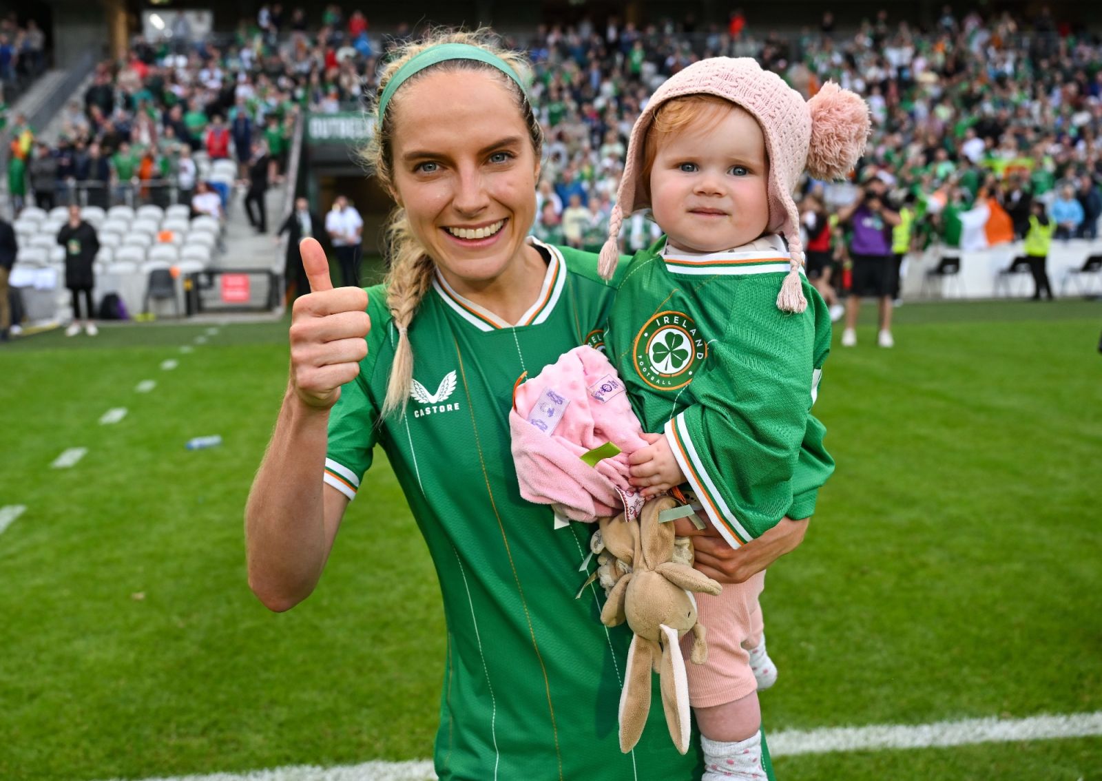 Football Association of Ireland | Julie-Ann Russell announces ...